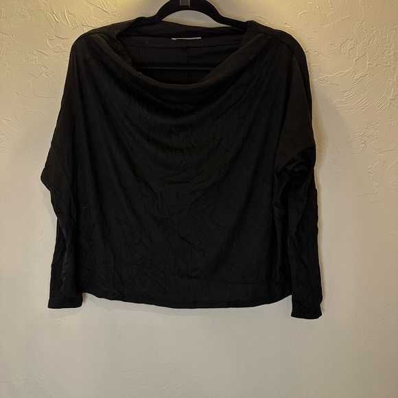 Pink Lily | Tops | Pink Lilly X Darylann Denner Collab Scoop Neck Long ...